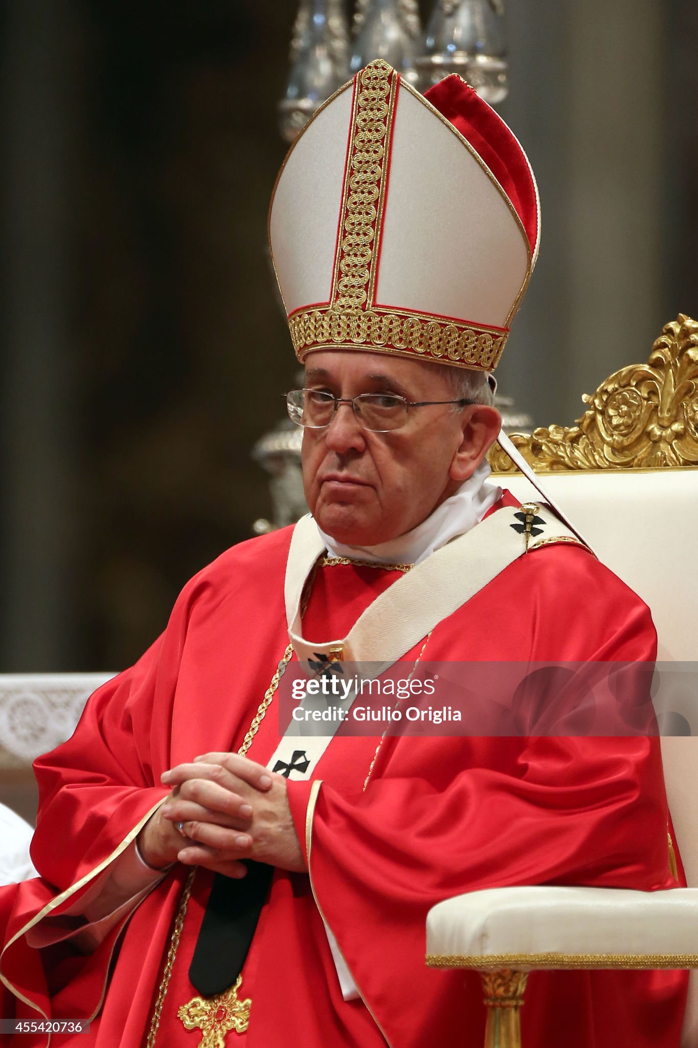 Elenco delle MITRE indossate da Papa Francesco