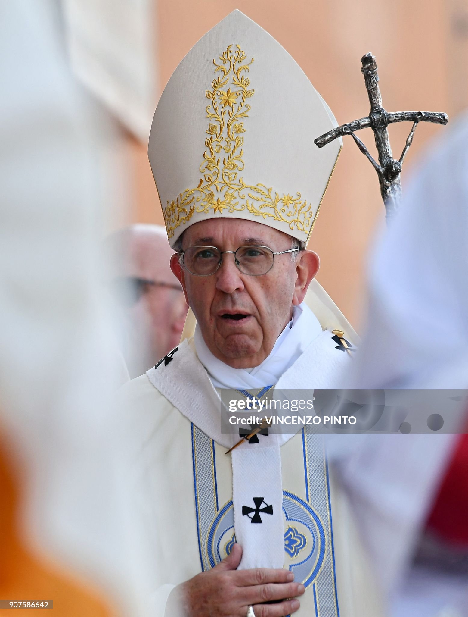 Elenco delle MITRE indossate da Papa Francesco
