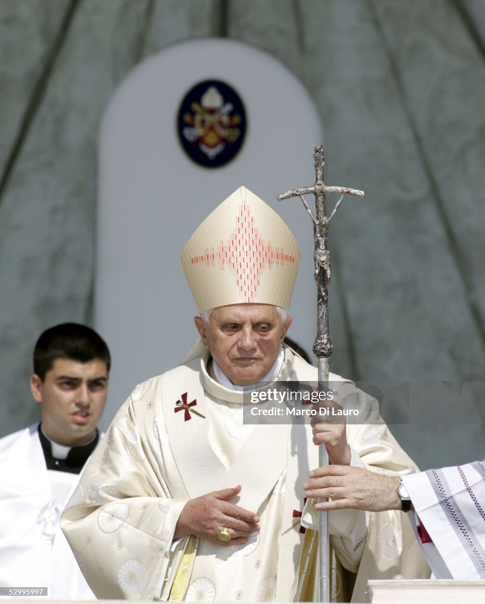 Elenco delle MITRE indossate da Papa Benedetto XVI