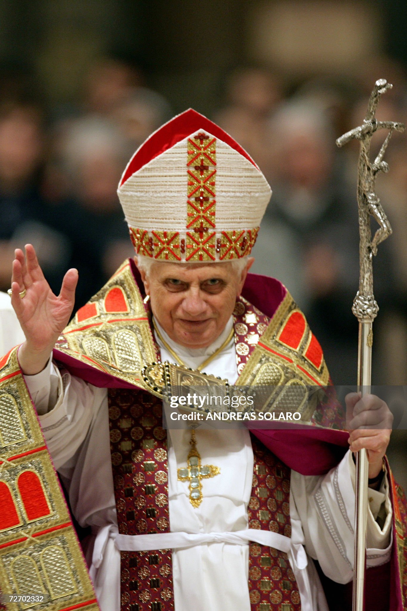 Elenco delle MITRE indossate da Papa Benedetto XVI
