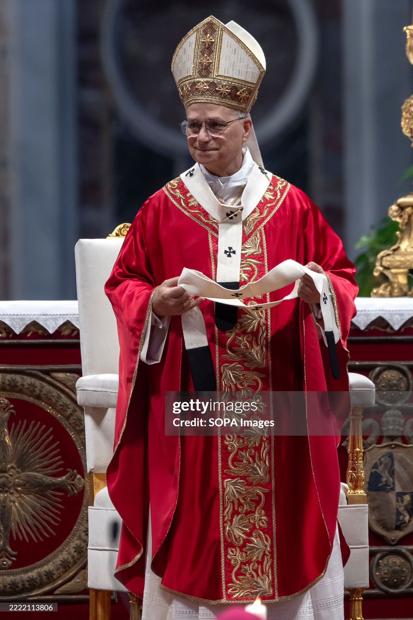 Celebrazioni Pontificie: elenco dei paramenti e dei paliotti
